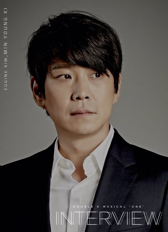 민영기 뮤지컬 인터뷰로 10년 만에 소극장 올랐다 | 텐아시아