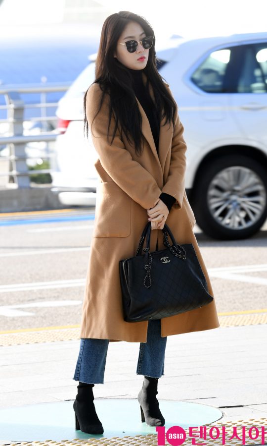 Ten Photo이영애 시크한 공항패션 텐아시아
