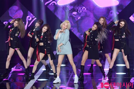 TEN PHOTO CLC 치명적인 무대 | 텐아시아