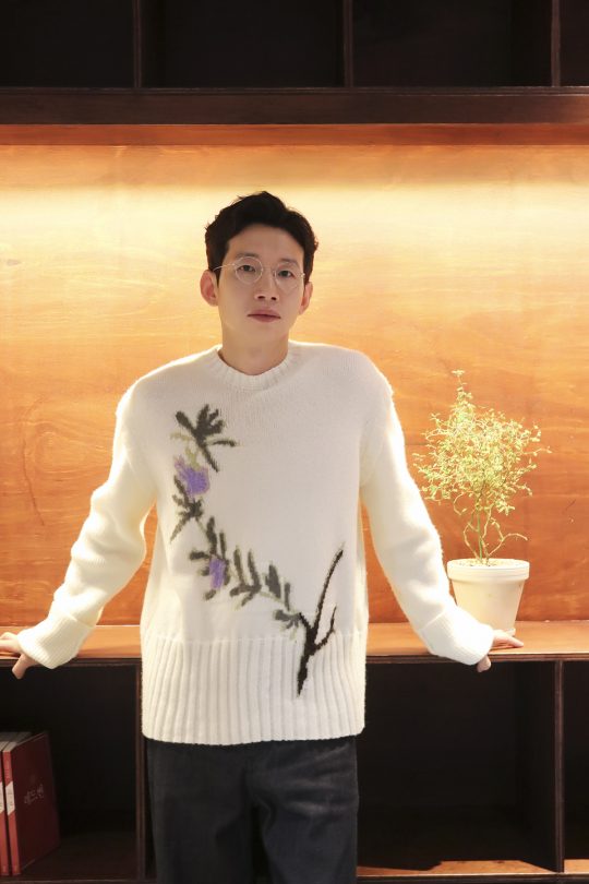 TEN 인터뷰 닥터탐정 봉태규 재미보다 의미 택한 것 틀리지 않았어요 | 텐아시아