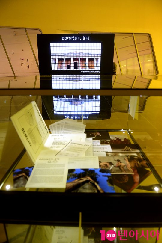 TEN PHOTOCONNECT BTS DDP에서 개막 | 텐아시아